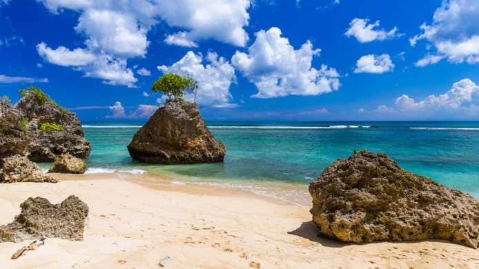 As 17 praias mais bonitas da Indonésia | Costa Cruzeiros